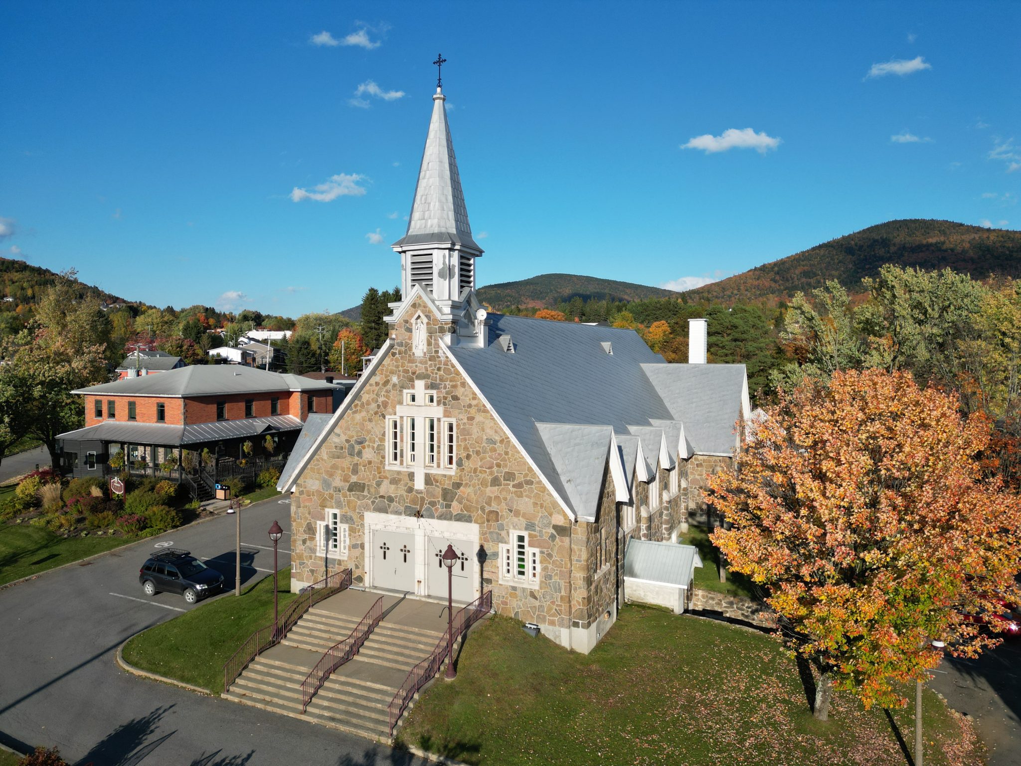 La Ville met en ligne une foire aux questions concernant la gestion de l’église - Sainte ...
